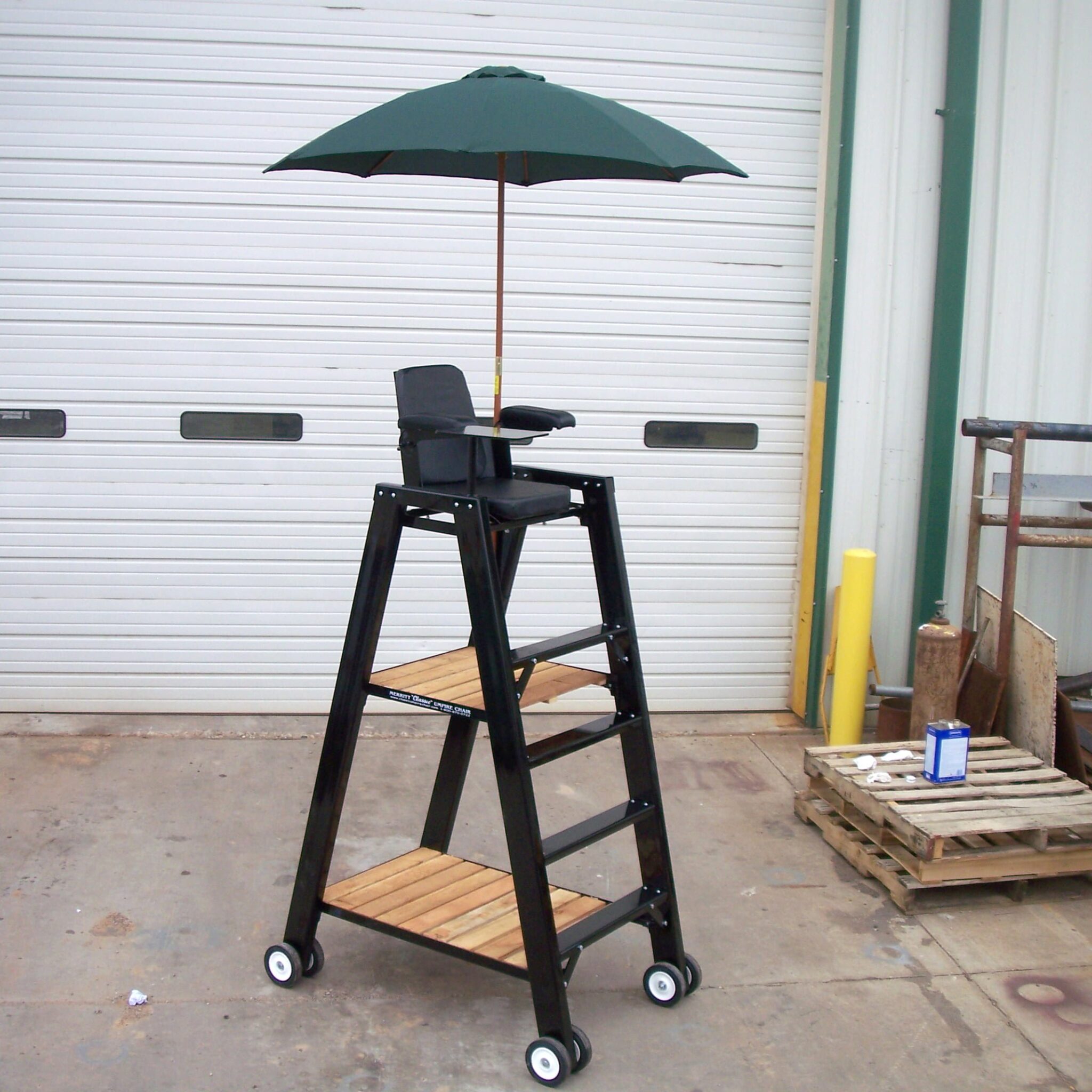 Classic Umpire Chair - Putterman Athletics