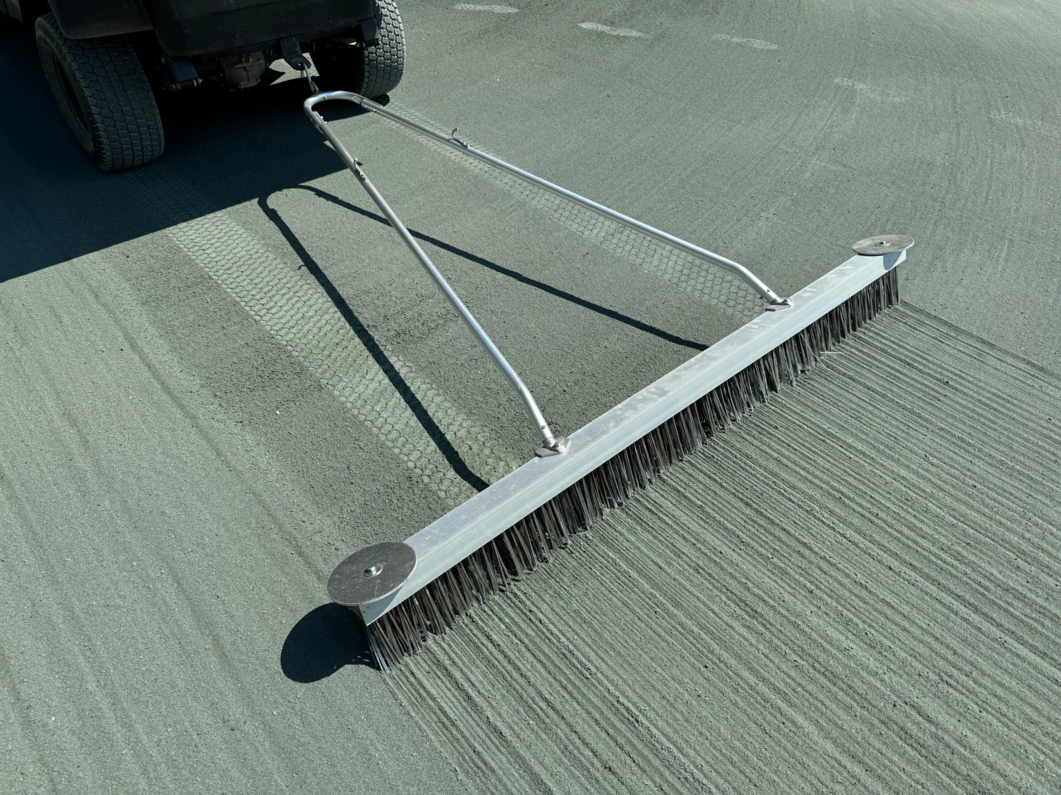 Stainless Steel Drag Broom - Putterman Athletics